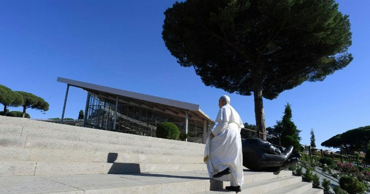 Where Is the Pope Today? Pope Leo XIV Live Location